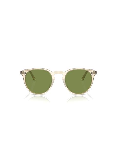 Oliver Peoples O'Malley Sun Buff With Green C Lens | REVERSIBLE
