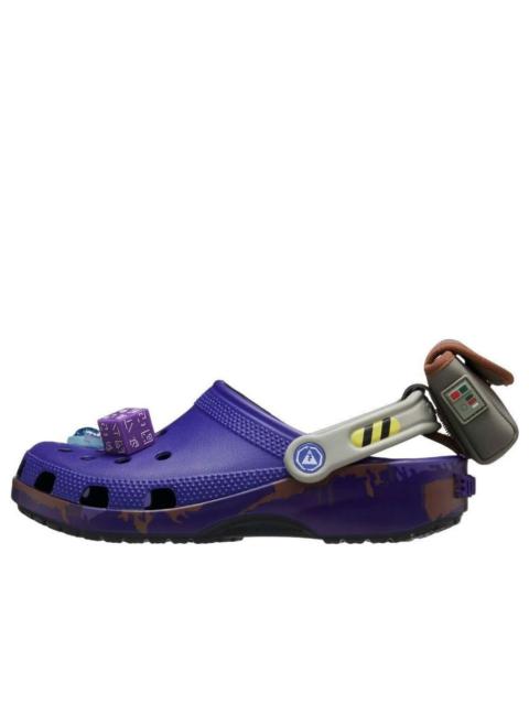 crocs Crocs Classic Clog 'Fortnite Battle Bus' 210495-4NY | REVERSIBLE