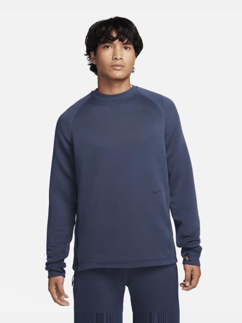 Nike Nike A.P.S. Men's Therma-FIT ADV Versatile Crew | REVERSIBLE