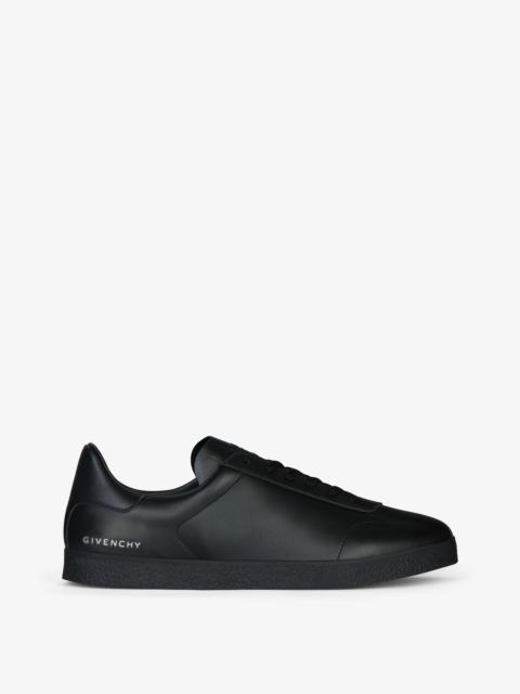 Givenchy TOWN SNEAKERS IN LEATHER | REVERSIBLE