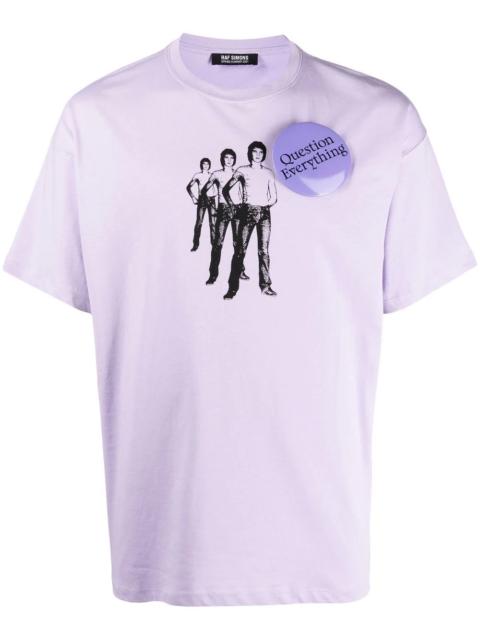 Raf Simons Question Everything badge-detail T-shirt | REVERSIBLE