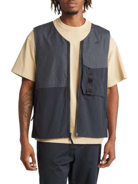 Nike Sportswear Tech Pack Unlined Vest in Anthracite/Black/Black ...